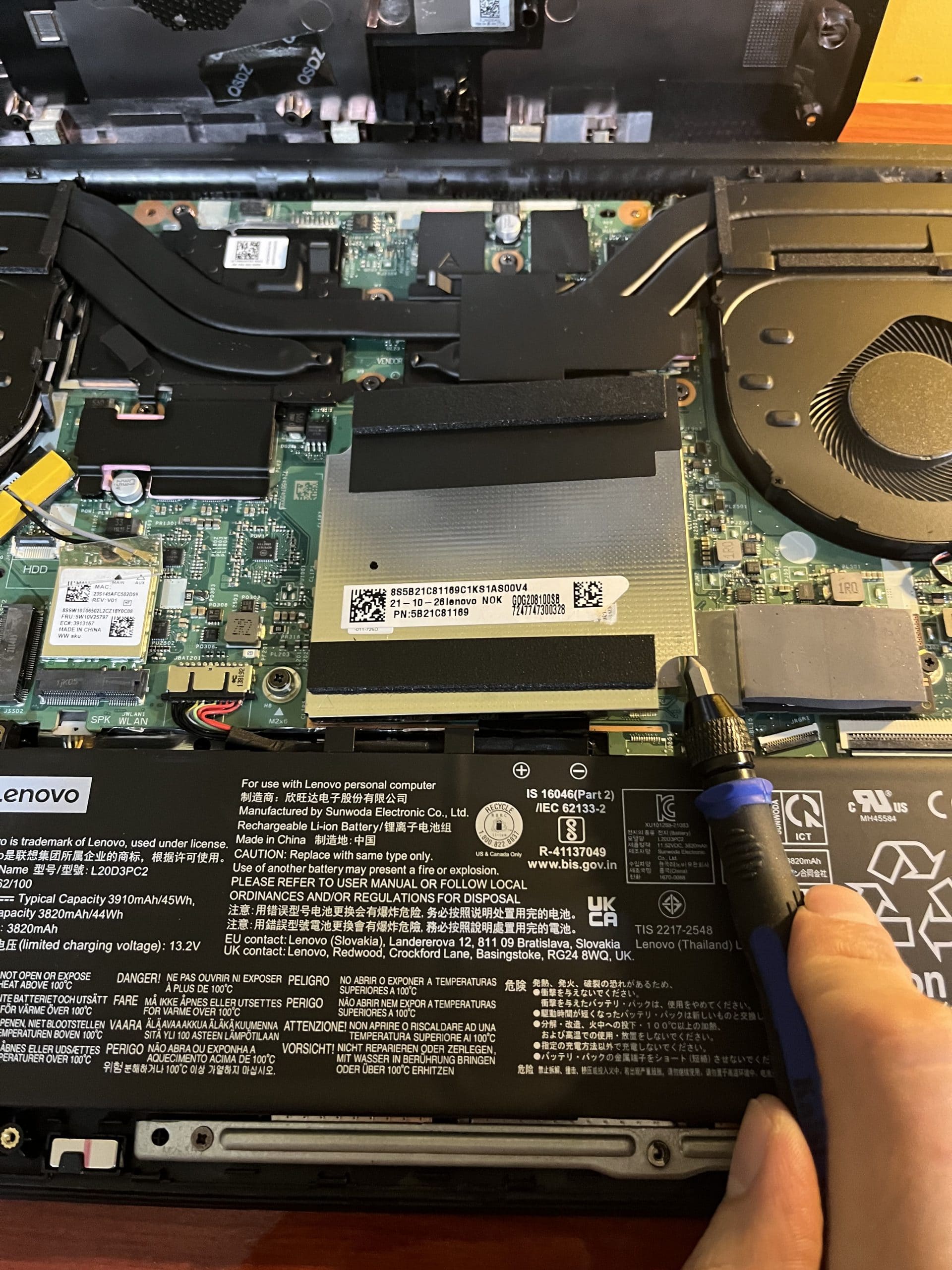 How To Upgrade RAM on Laptop 2022 (Complete Guide) - Laptop Study ...